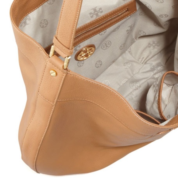 Tory Burch | Bags | Tory Burch Stacked T Hobo Bag Tan | Poshmark